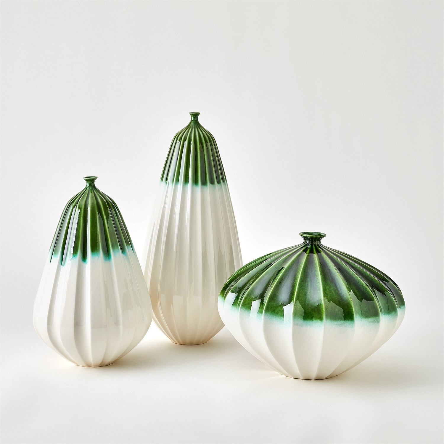 Global Views Emerald Furrow Vase – Grayson Luxury