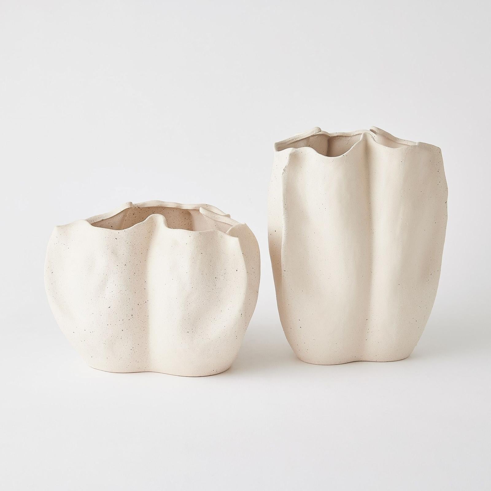 Global Views Ceramic Pinched Vase – Grayson Luxury